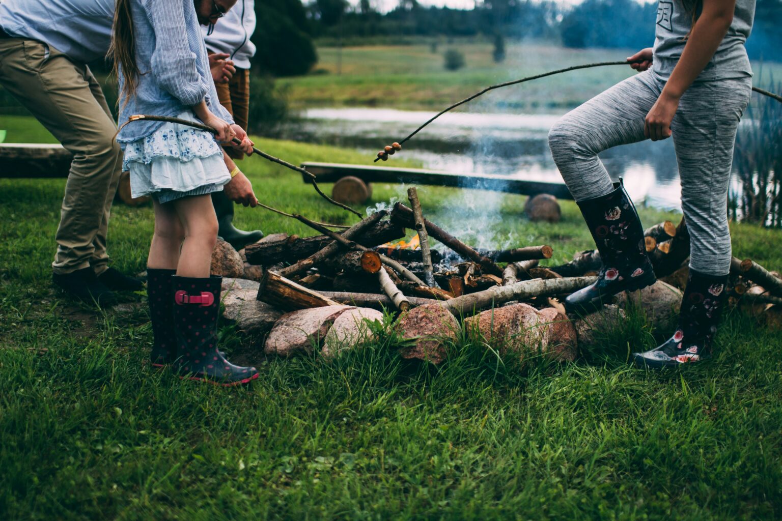 7 Best States for Homesteading in 2026 — Ranked by Price, Laws & Land